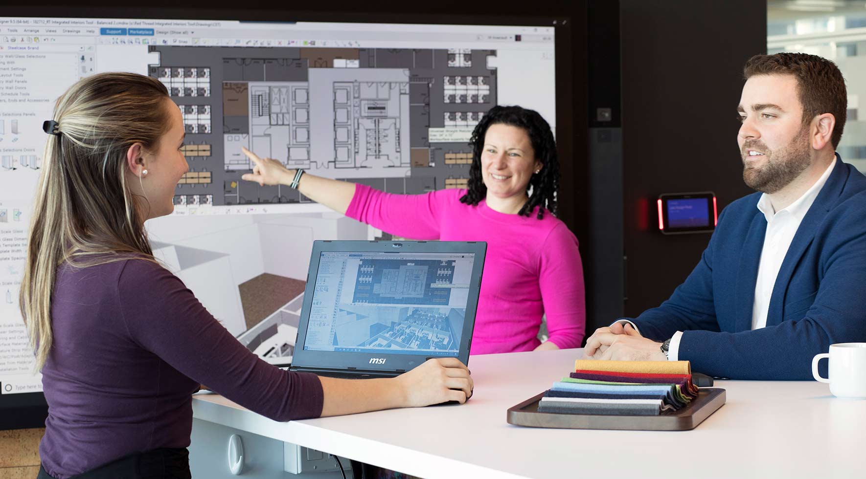 How to create a future workplace in real time with "live design". - Red ...